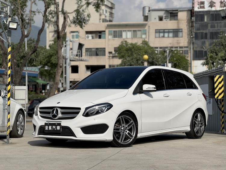 M-Benz 2019年式 B200 AMG Line 白 - 皇賓汽車 專營中古車