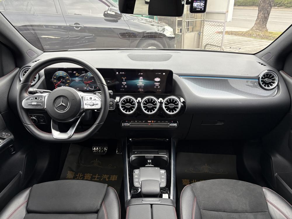 M-Benz 2022 B200 AMG Line 深灰 - 皇賓汽車 專營中古車
